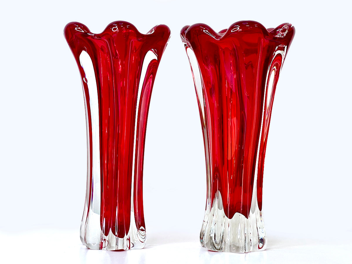 Sanyu Glass (Japan) Art Glass 9" Vases [Sold Separately] – That Retro Piece